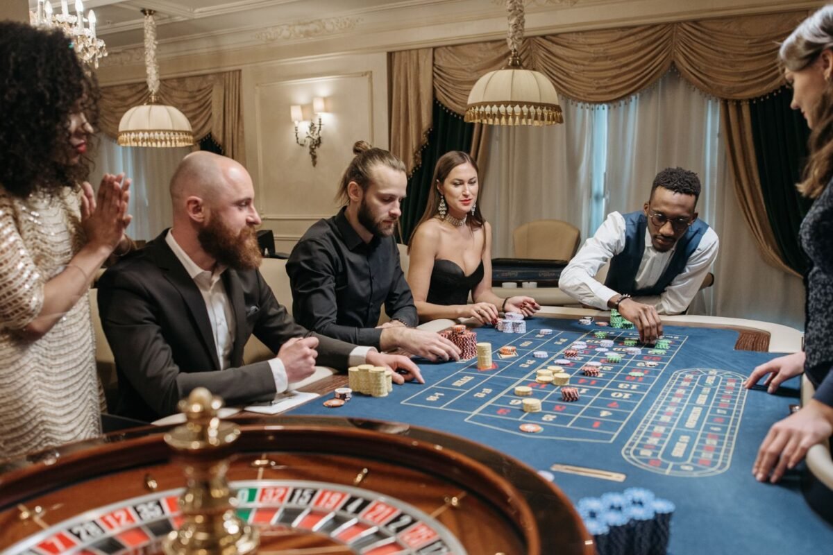 How Much Does the Average Person Gamble? Unveiling the Numbers Behind ...